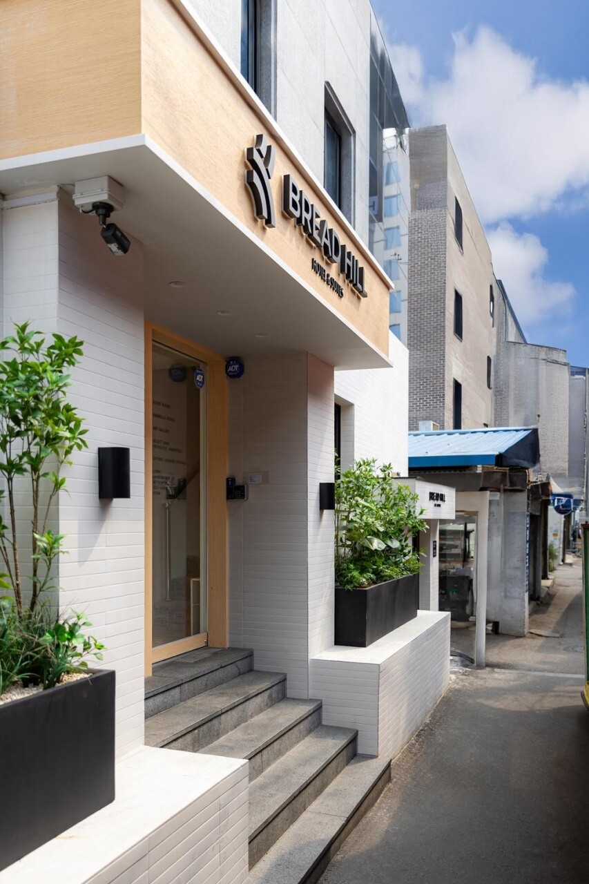 Bread Hill Hotel｜鐘路麵包山酒店：鐘路3街站附近，舒適且性價比高的超小型客房 - 愛旅誌
