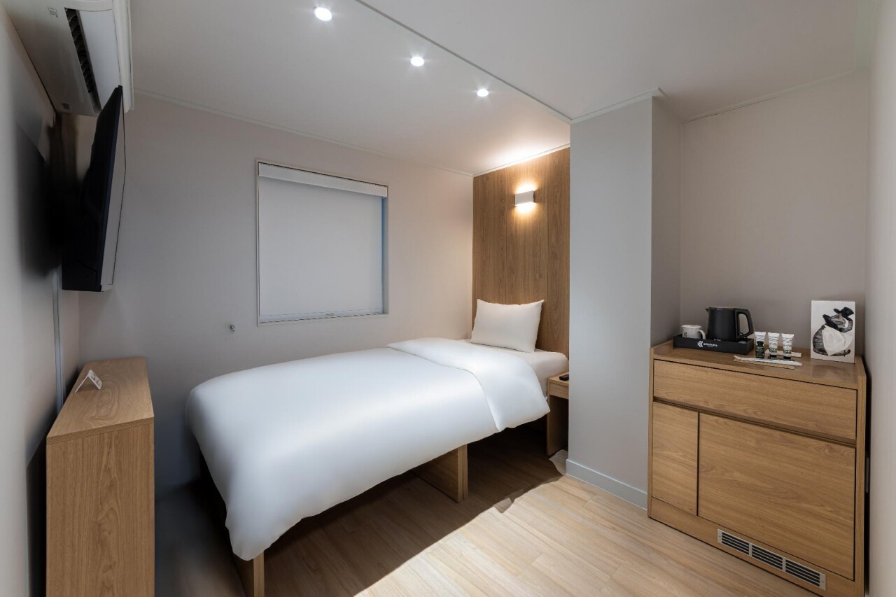 Bread Hill Hotel｜鐘路麵包山酒店：鐘路3街站附近，舒適且性價比高的超小型客房 - 愛旅誌